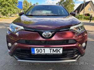 Sarkans Toyota RAV4 2017 Paide, ar dzinēja tilpumu 2.00 L un nobraukumu 198 tūkst. km par 14990 €, foto 3 vietnē AUTOMOTO.COM.LV