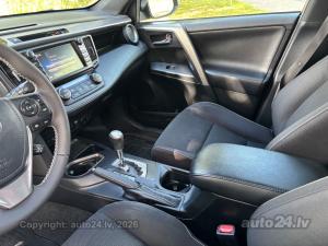 Sarkans Toyota RAV4 2017 Paide, ar dzinēja tilpumu 2.00 L un nobraukumu 198 tūkst. km par 14990 €, foto 13 vietnē AUTOMOTO.COM.LV