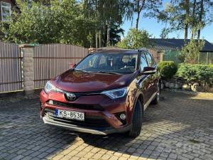 Красный Тойота РАВ 4 2017 в Рига, объемом двигателя 2.00 л и пробегом 224 тыс. км за 14800 €, фото 14 на AUTOMOTO.COM.LV