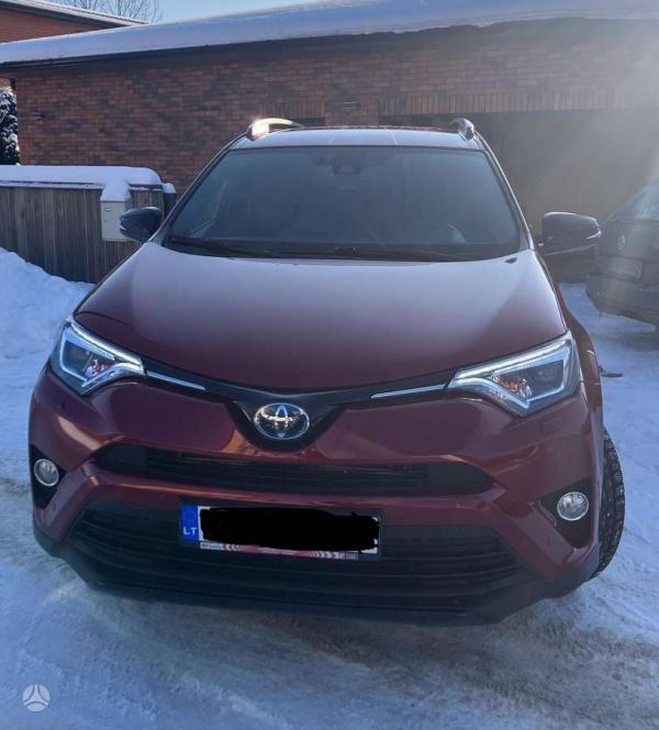 Sarkans Toyota RAV4 2018 Kauņa, ar dzinēja tilpumu 2.49 L un nobraukumu 115 tūkst. km par 17500 €, foto 4 vietnē AUTOMOTO.COM.LV