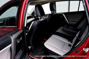 Red Toyota RAV4 2018 in Kretinga, with an engine capacity of 2.49 L and mileage of 154 thousand km for 18999 €, photo 29 on AUTOMOTO.COM.LV