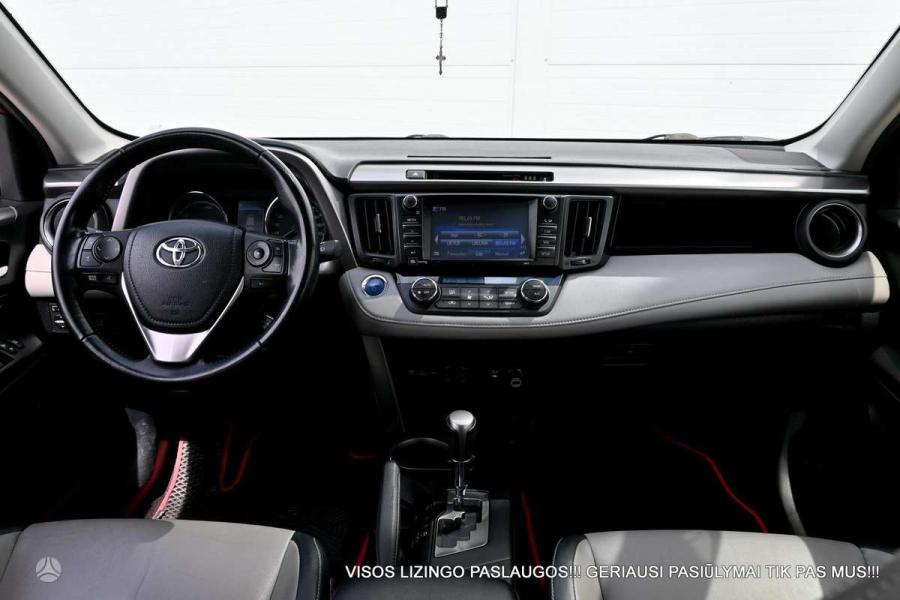 Red Toyota RAV4 2018 in Kretinga, with an engine capacity of 2.49 L and mileage of 154 thousand km for 18999 €, photo 34 on AUTOMOTO.COM.LV