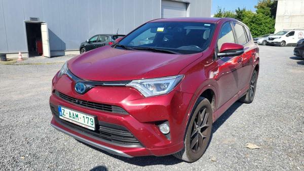 Sarkans Toyota RAV4 2018 Šauļi, ar dzinēja tilpumu 2.49 L un nobraukumu 153 tūkst. km par 18850 €, foto 7 vietnē AUTOMOTO.COM.LV