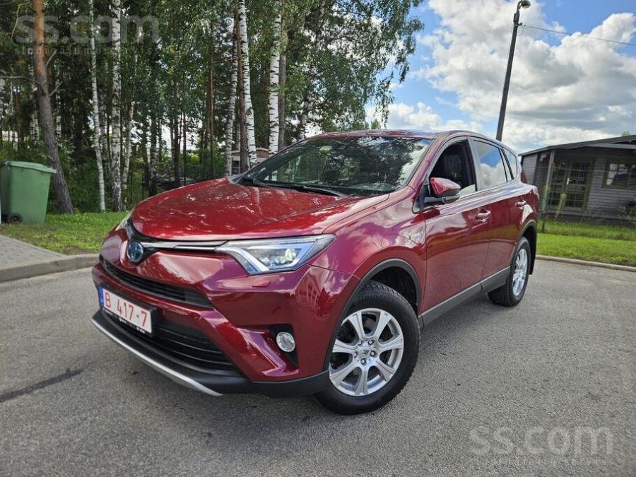Sarkans Toyota RAV4 2018 Rīga, ar dzinēja tilpumu 2.50 L un nobraukumu 159 tūkst. km par 16500 €, foto 3 vietnē AUTOMOTO.COM.LV