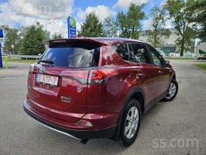 Sarkans Toyota RAV4 2018 Rīga, ar dzinēja tilpumu 2.50 L un nobraukumu 159 tūkst. km par 16500 €, foto 6 vietnē AUTOMOTO.COM.LV
