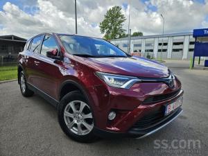 Sarkans Toyota RAV4 2018 Rīga, ar dzinēja tilpumu 2.50 L un nobraukumu 159 tūkst. km par 16500 €, foto 9 vietnē AUTOMOTO.COM.LV