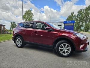 Sarkans Toyota RAV4 2018 Rīga, ar dzinēja tilpumu 2.50 L un nobraukumu 159 tūkst. km par 16500 €, foto 10 vietnē AUTOMOTO.COM.LV