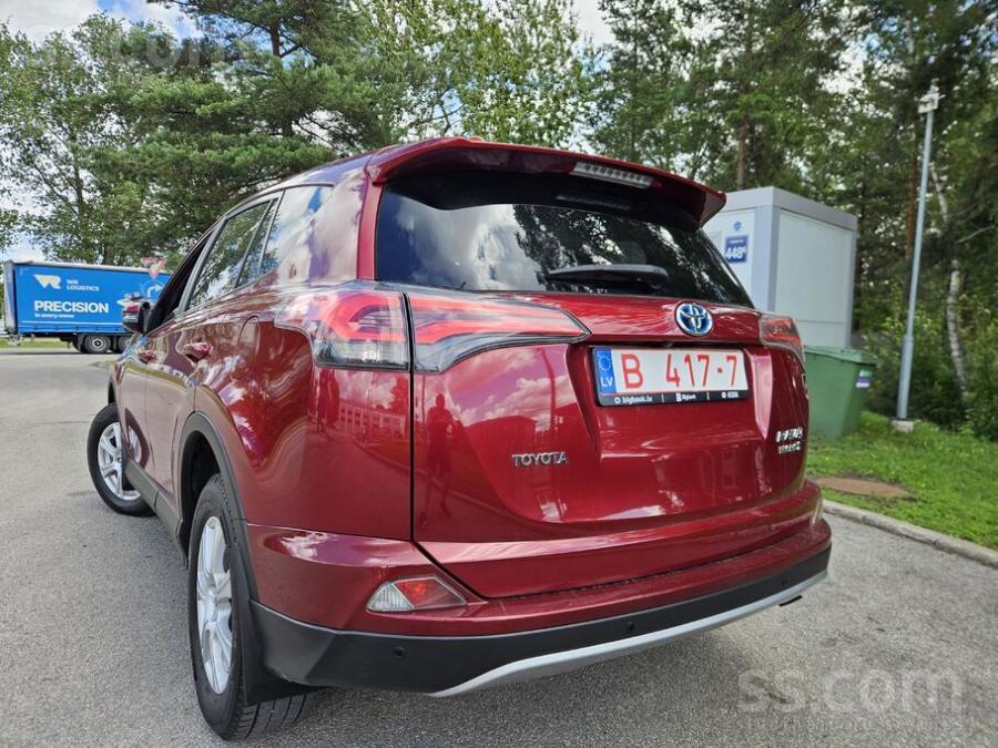 Sarkans Toyota RAV4 2018 Rīga, ar dzinēja tilpumu 2.50 L un nobraukumu 159 tūkst. km par 16500 €, foto 11 vietnē AUTOMOTO.COM.LV
