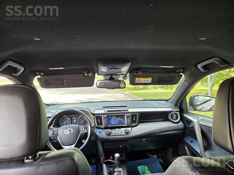 Sarkans Toyota RAV4 2018 Rīga, ar dzinēja tilpumu 2.50 L un nobraukumu 159 tūkst. km par 16500 €, foto 25 vietnē AUTOMOTO.COM.LV