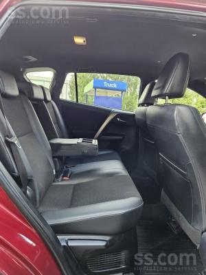 Sarkans Toyota RAV4 2018 Rīga, ar dzinēja tilpumu 2.50 L un nobraukumu 159 tūkst. km par 16500 €, foto 28 vietnē AUTOMOTO.COM.LV