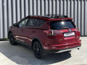 Sarkans Toyota RAV4 2018 Viļņa, ar dzinēja tilpumu 2.49 L un nobraukumu 67 tūkst. km par 23900 €, foto 5 vietnē AUTOMOTO.COM.LV