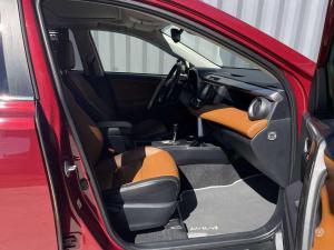 Sarkans Toyota RAV4 2018 Viļņa, ar dzinēja tilpumu 2.49 L un nobraukumu 67 tūkst. km par 23900 €, foto 9 vietnē AUTOMOTO.COM.LV