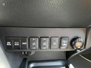 Sarkans Toyota RAV4 2018 Viļņa, ar dzinēja tilpumu 2.49 L un nobraukumu 67 tūkst. km par 23900 €, foto 21 vietnē AUTOMOTO.COM.LV
