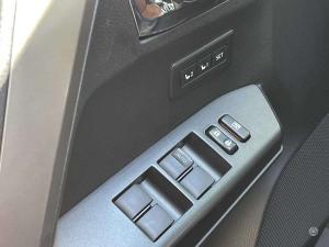 Sarkans Toyota RAV4 2018 Viļņa, ar dzinēja tilpumu 2.49 L un nobraukumu 67 tūkst. km par 23900 €, foto 23 vietnē AUTOMOTO.COM.LV