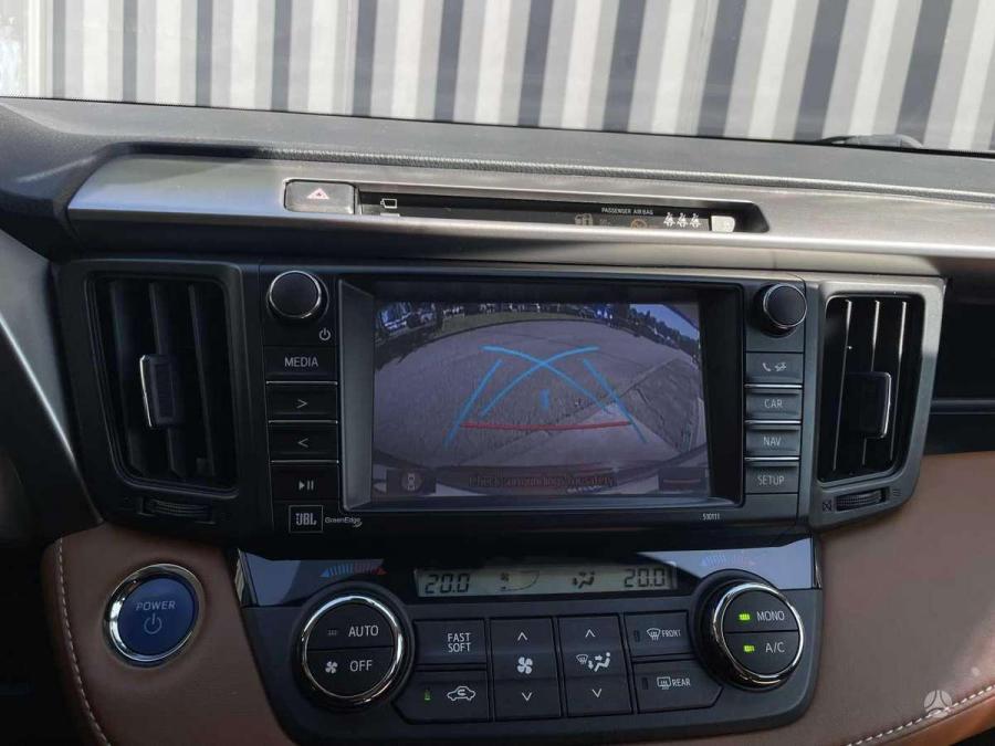 Sarkans Toyota RAV4 2018 Viļņa, ar dzinēja tilpumu 2.49 L un nobraukumu 67 tūkst. km par 23900 €, foto 19 vietnē AUTOMOTO.COM.LV