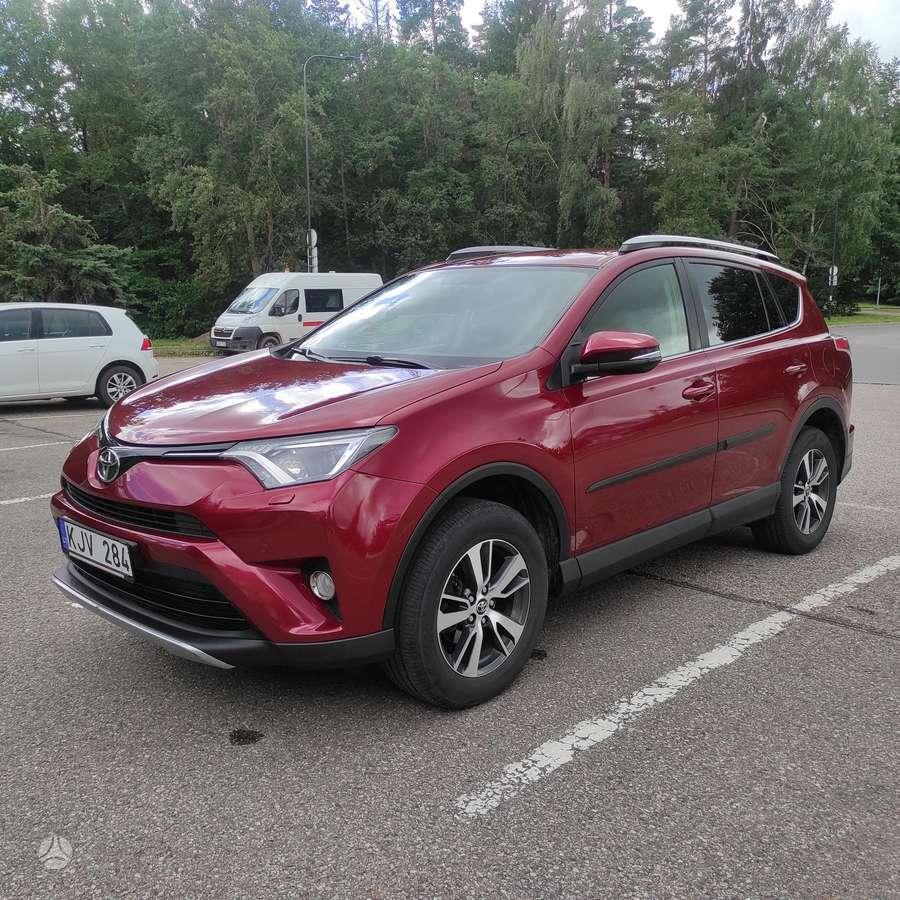Sarkans Toyota RAV4 2018 Viļņa, ar dzinēja tilpumu 1.99 L un nobraukumu 106 tūkst. km par 17700 €, foto 4 vietnē AUTOMOTO.COM.LV
