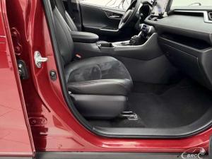 Red Toyota RAV4 2019 in Vilnius, with an engine capacity of 1.99 L and mileage of 184 thousand km for 18900 €, photo 7 on AUTOMOTO.COM.LV