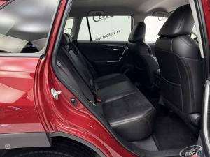 Red Toyota RAV4 2019 in Vilnius, with an engine capacity of 1.99 L and mileage of 184 thousand km for 18900 €, photo 10 on AUTOMOTO.COM.LV