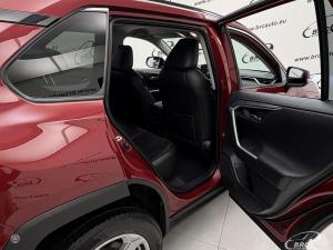 Red Toyota RAV4 2019 in Vilnius, with an engine capacity of 1.99 L and mileage of 184 thousand km for 18900 €, photo 13 on AUTOMOTO.COM.LV