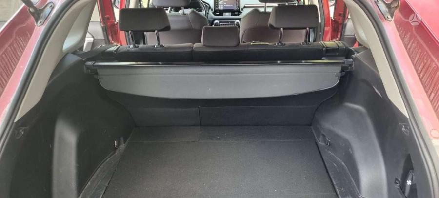 Red Toyota RAV4 2019 in Kaunas, with an engine capacity of 1.99 L and mileage of 125 thousand km for 21500 €, photo 17 on AUTOMOTO.COM.LV