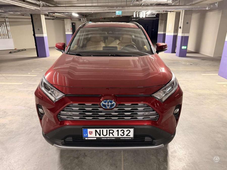 Sarkans Toyota RAV4 2019 Viļņa, ar dzinēja tilpumu 2.49 L un nobraukumu 142 tūkst. km par 24300 €, foto 17 vietnē AUTOMOTO.COM.LV