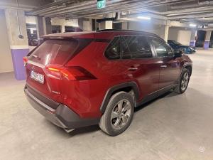 Sarkans Toyota RAV4 2019 Viļņa, ar dzinēja tilpumu 2.49 L un nobraukumu 142 tūkst. km par 24300 €, foto 31 vietnē AUTOMOTO.COM.LV