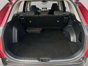 Red Toyota RAV4 2019 in Kaunas, with an engine capacity of 2.00 L and mileage of 97 thousand km for 22999 €, photo 11 on AUTOMOTO.COM.LV