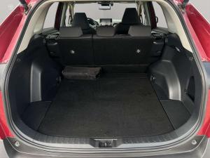 Red Toyota RAV4 2019 in Kaunas, with an engine capacity of 2.00 L and mileage of 97 thousand km for 22999 €, photo 11 on AUTOMOTO.COM.LV
