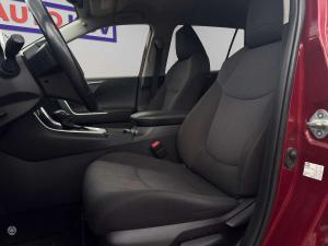 Red Toyota RAV4 2019 in Kaunas, with an engine capacity of 2.00 L and mileage of 97 thousand km for 21799 €, photo 15 on AUTOMOTO.COM.LV