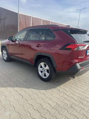 Sarkans Toyota RAV4 2019 Viļņa, ar dzinēja tilpumu 1.99 L un nobraukumu 106 tūkst. km par 24000 €, foto 4 vietnē AUTOMOTO.COM.LV