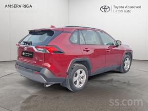 Sarkans Toyota RAV4 2019 Rīga, ar dzinēja tilpumu 2.00 L un nobraukumu 98 tūkst. km par 20900 €, foto 3 vietnē AUTOMOTO.COM.LV
