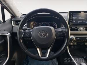 Sarkans Toyota RAV4 2019 Rīga, ar dzinēja tilpumu 2.00 L un nobraukumu 98 tūkst. km par 20900 €, foto 16 vietnē AUTOMOTO.COM.LV
