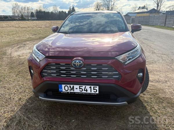 Sarkans Toyota RAV4 2020 Rīga, ar dzinēja tilpumu 2.50 L un nobraukumu 86 tūkst. km par 26500 €, foto 9 vietnē AUTOMOTO.COM.LV