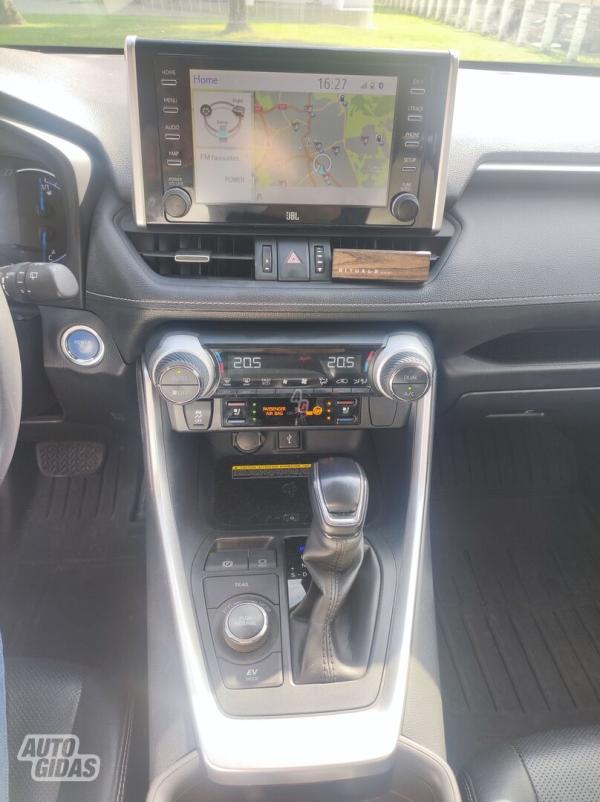 Sarkans Toyota RAV4 2020 Viļņa, ar dzinēja tilpumu 2.50 L un nobraukumu 90 tūkst. km par 33000 €, foto 7 vietnē AUTOMOTO.COM.LV