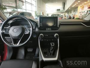 Красный Тойота РАВ 4 2020 в Рига, объемом двигателя 2.50 л и пробегом 178 тыс. км за 22900 €, фото 15 на AUTOMOTO.COM.LV