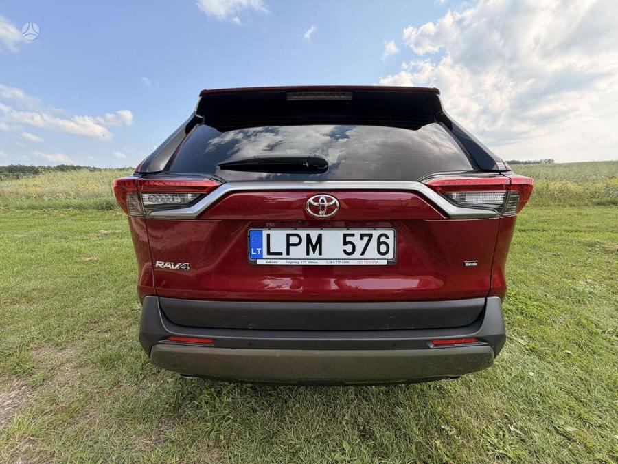 Sarkans Toyota RAV4 2020 Marijampole, ar dzinēja tilpumu 1.99 L un nobraukumu 109 tūkst. km par 21000 €, foto 10 vietnē AUTOMOTO.COM.LV