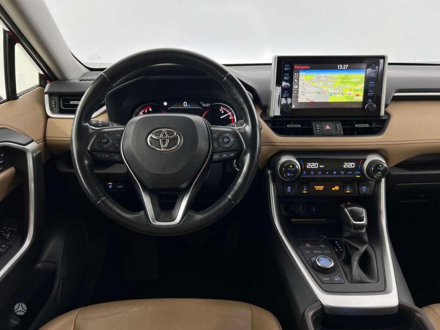 Red Toyota RAV4 2020 in Vilnius, with an engine capacity of 1.99 L and mileage of 89 thousand km for 26900 €, photo 10 on AUTOMOTO.COM.LV