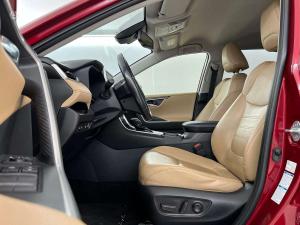 Red Toyota RAV4 2020 in Vilnius, with an engine capacity of 1.99 L and mileage of 89 thousand km for 26900 €, photo 12 on AUTOMOTO.COM.LV