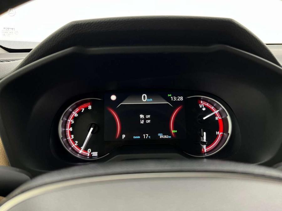 Red Toyota RAV4 2020 in Vilnius, with an engine capacity of 1.99 L and mileage of 89 thousand km for 26900 €, photo 14 on AUTOMOTO.COM.LV