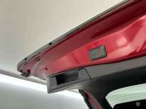 Red Toyota RAV4 2020 in Vilnius, with an engine capacity of 1.99 L and mileage of 89 thousand km for 26900 €, photo 29 on AUTOMOTO.COM.LV