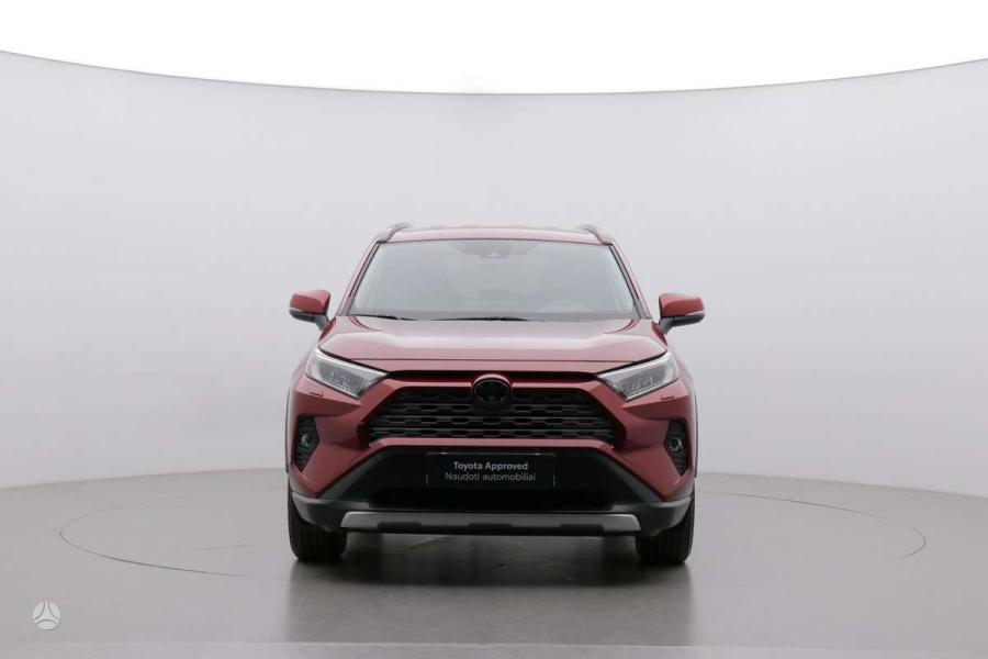 Red Toyota RAV4 2020 in Vilnius, with an engine capacity of 1.99 L and mileage of 109 thousand km for 23700 €, photo 7 on AUTOMOTO.COM.LV