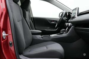 Red Toyota RAV4 2020 in Vilnius, with an engine capacity of 1.99 L and mileage of 109 thousand km for 23700 €, photo 10 on AUTOMOTO.COM.LV