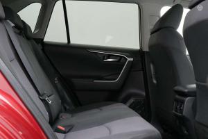 Red Toyota RAV4 2020 in Vilnius, with an engine capacity of 1.99 L and mileage of 109 thousand km for 23700 €, photo 11 on AUTOMOTO.COM.LV