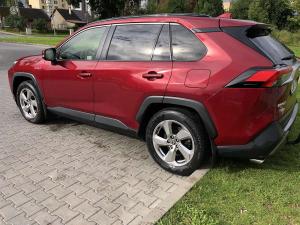 Red Toyota RAV4 2020 in Vilnius, with an engine capacity of 2.50 L and mileage of 66 thousand km for 29500 €, photo 14 on AUTOMOTO.COM.LV