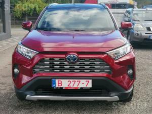 Красный Тойота РАВ 4 2020 в Валмиера, объемом двигателя 2.50 л и пробегом 86 тыс. км за 26900 €, фото 7 на AUTOMOTO.COM.LV