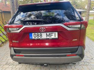 Red Toyota RAV4 2021 in Tallinn, with an engine capacity of 2.00 L and mileage of 58 thousand km for 36000 €, photo 5 on AUTOMOTO.COM.LV