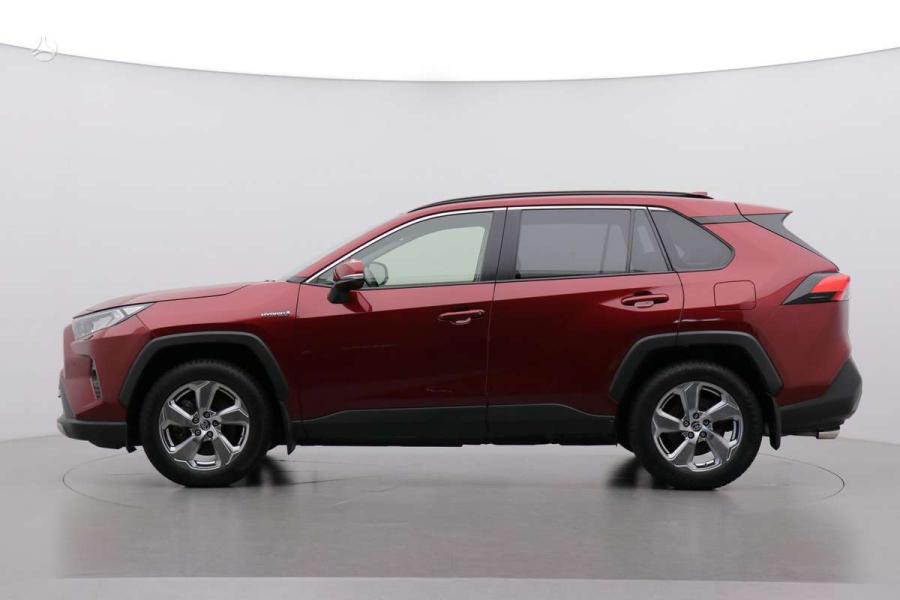 Red Toyota RAV4 2021 in Vilnius, with an engine capacity of 2.49 L and mileage of 91 thousand km for 29990 €, photo 5 on AUTOMOTO.COM.LV