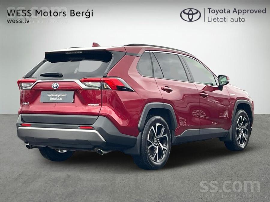 Sarkans Toyota RAV4 2021 Rīga, ar dzinēja tilpumu 2.50 L un nobraukumu 73 tūkst. km par 28990 €, foto 3 vietnē AUTOMOTO.COM.LV
