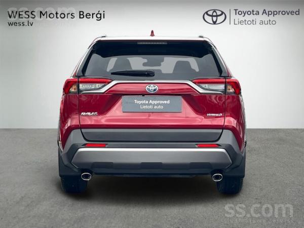 Sarkans Toyota RAV4 2021 Rīga, ar dzinēja tilpumu 2.50 L un nobraukumu 73 tūkst. km par 28990 €, foto 4 vietnē AUTOMOTO.COM.LV