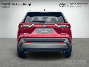 Sarkans Toyota RAV4 2021 Rīga, ar dzinēja tilpumu 2.50 L un nobraukumu 73 tūkst. km par 28990 €, foto 5 vietnē AUTOMOTO.COM.LV